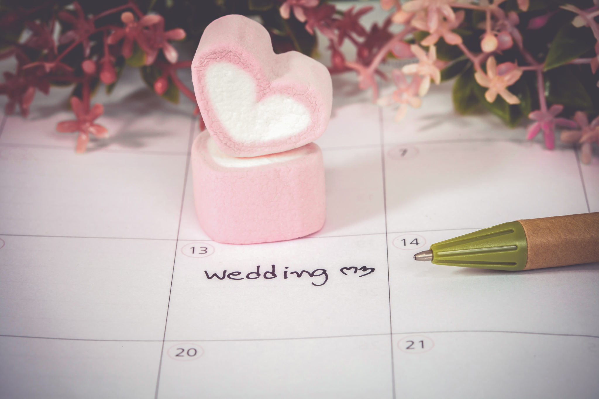 How to Plan a Wedding: 26 Essential Steps | WeddingDresses